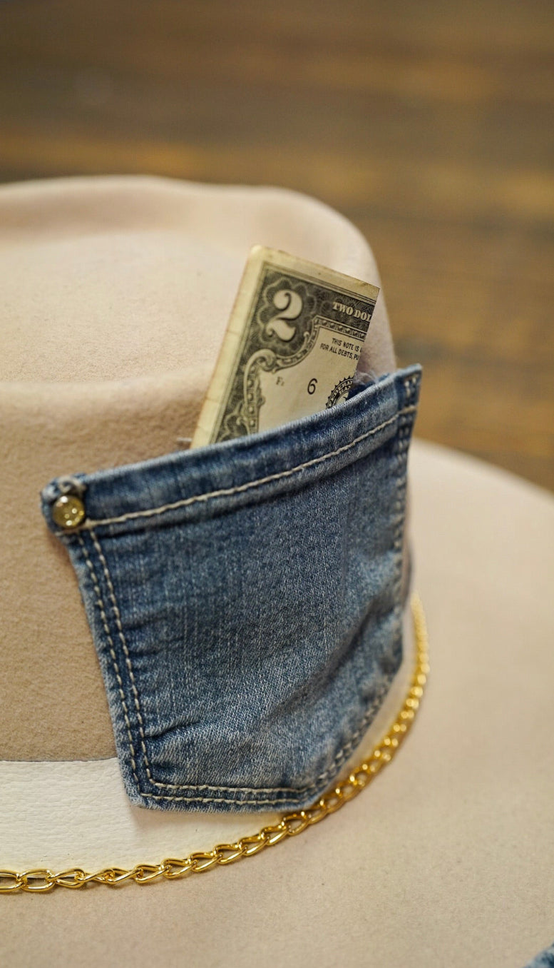 VIRTUAL HAT BAR RESERVATION – Travis Austin